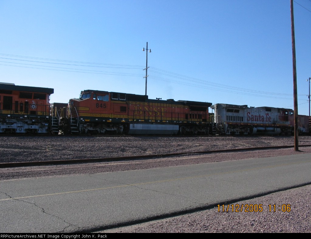 BNSF 845